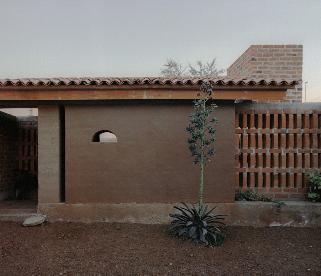 Embracing Tradition: The Story of Agave House - houzezz