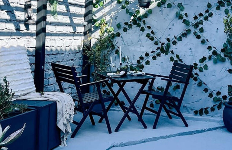 Revitalizing a Neglected Backyard Corner: A DIY Transformation - houzezz
